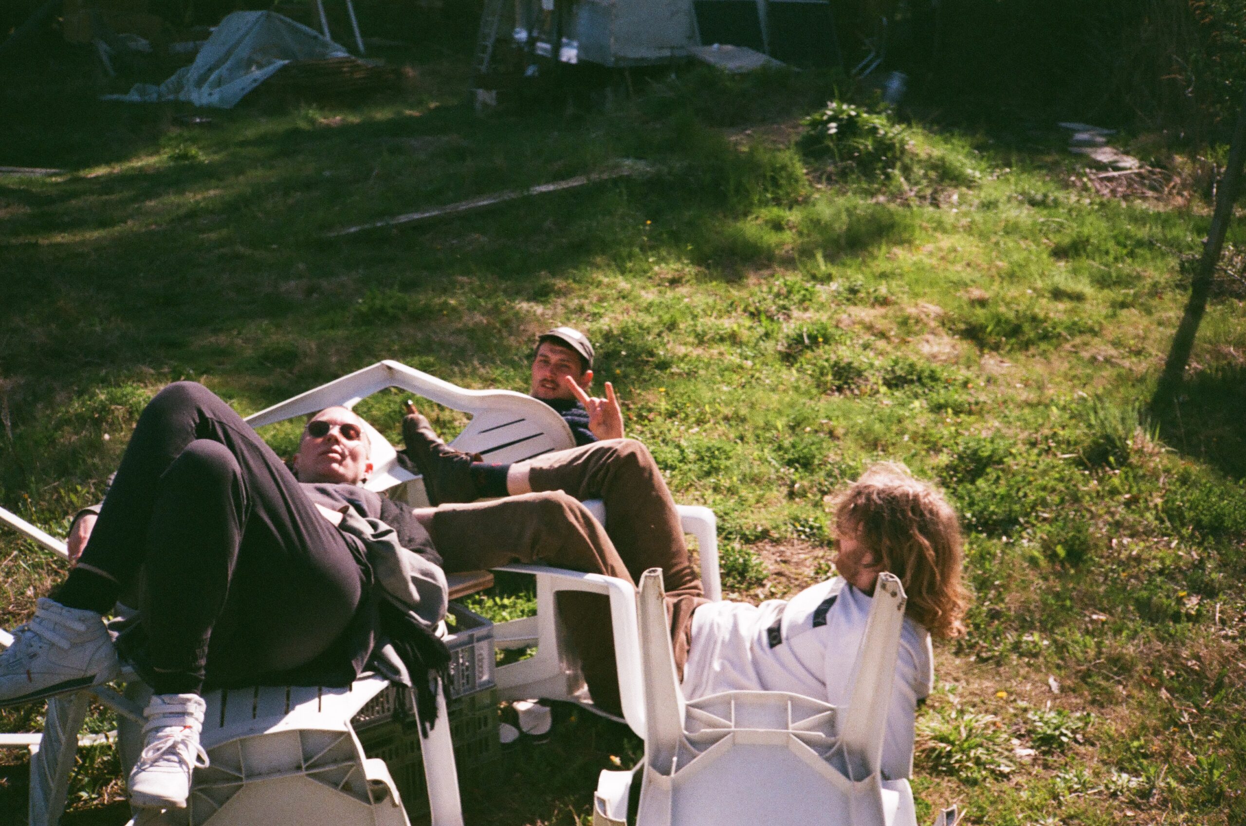 OMNI SELASSI (Ch) - Figures Libres