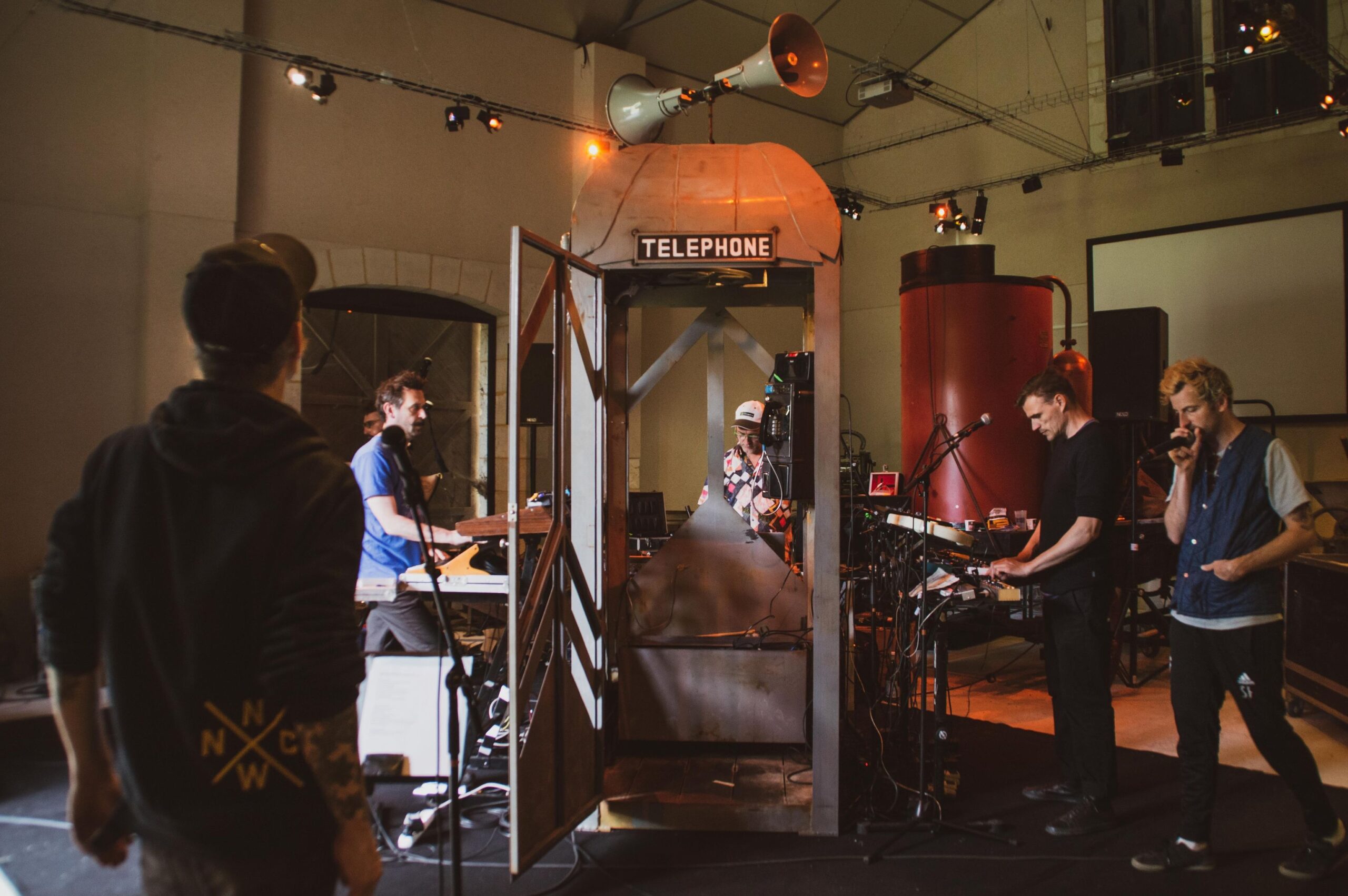 TRANSMISSION - Figures Libres